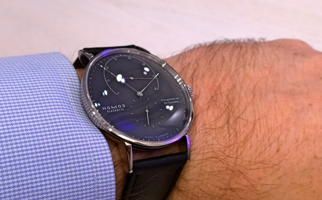 Salón QP de Londres: el vídeo y las fotos - Horas y Minutos