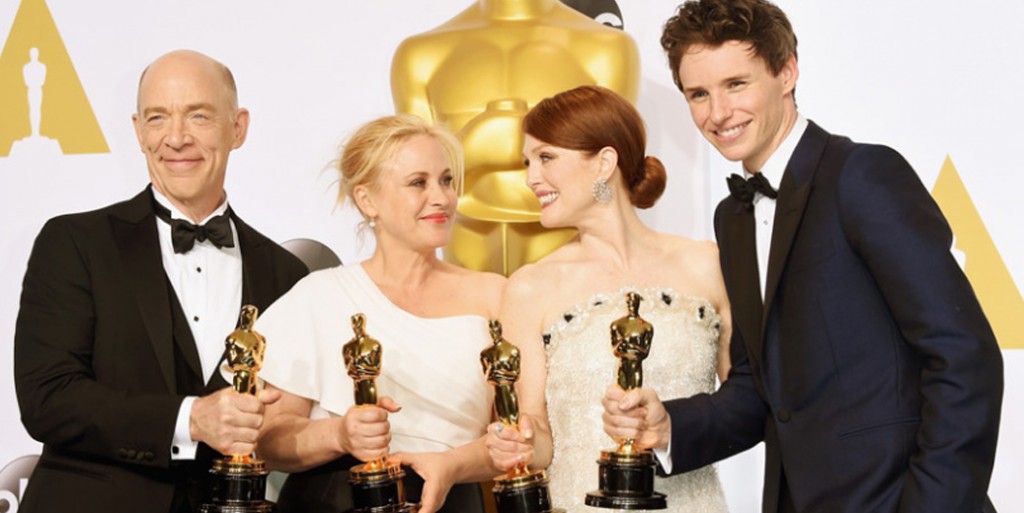 And the Oscar goes to... - Horas y Minutos