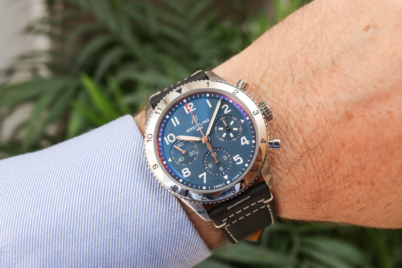 Breitling Classic AVI Chronograph 42. Fotos en vivo y precio - Horas y ...