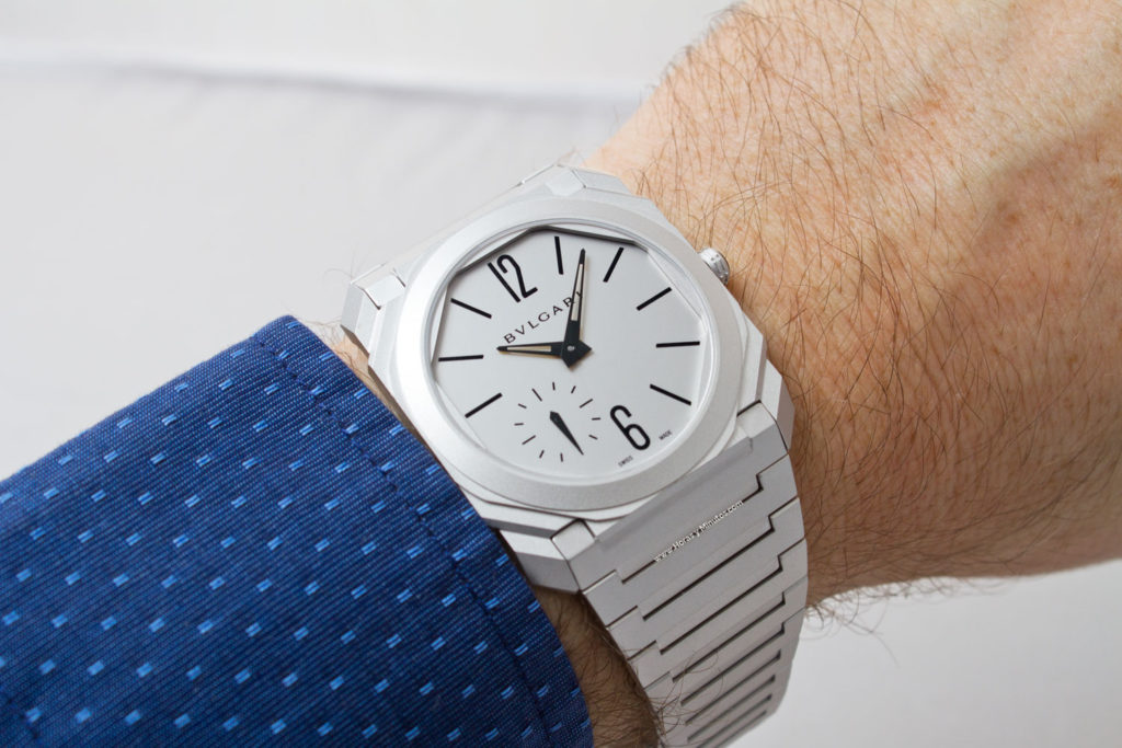 Bulgari Octo Finissimo Automatic Sandblasted: vídeo, fotos en vivo y ...