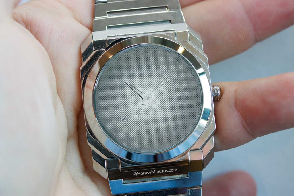 El singular Bvlgari Octo Finissimo Automatic Sejima. Fotos en vivo y ...