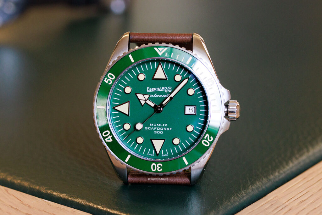 Dos Eberhard & Co. Scafograf, con fotos en vivo y precio - Horas y Minutos